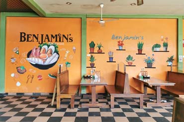 Benjamin Restaurant - www.mydegage.com